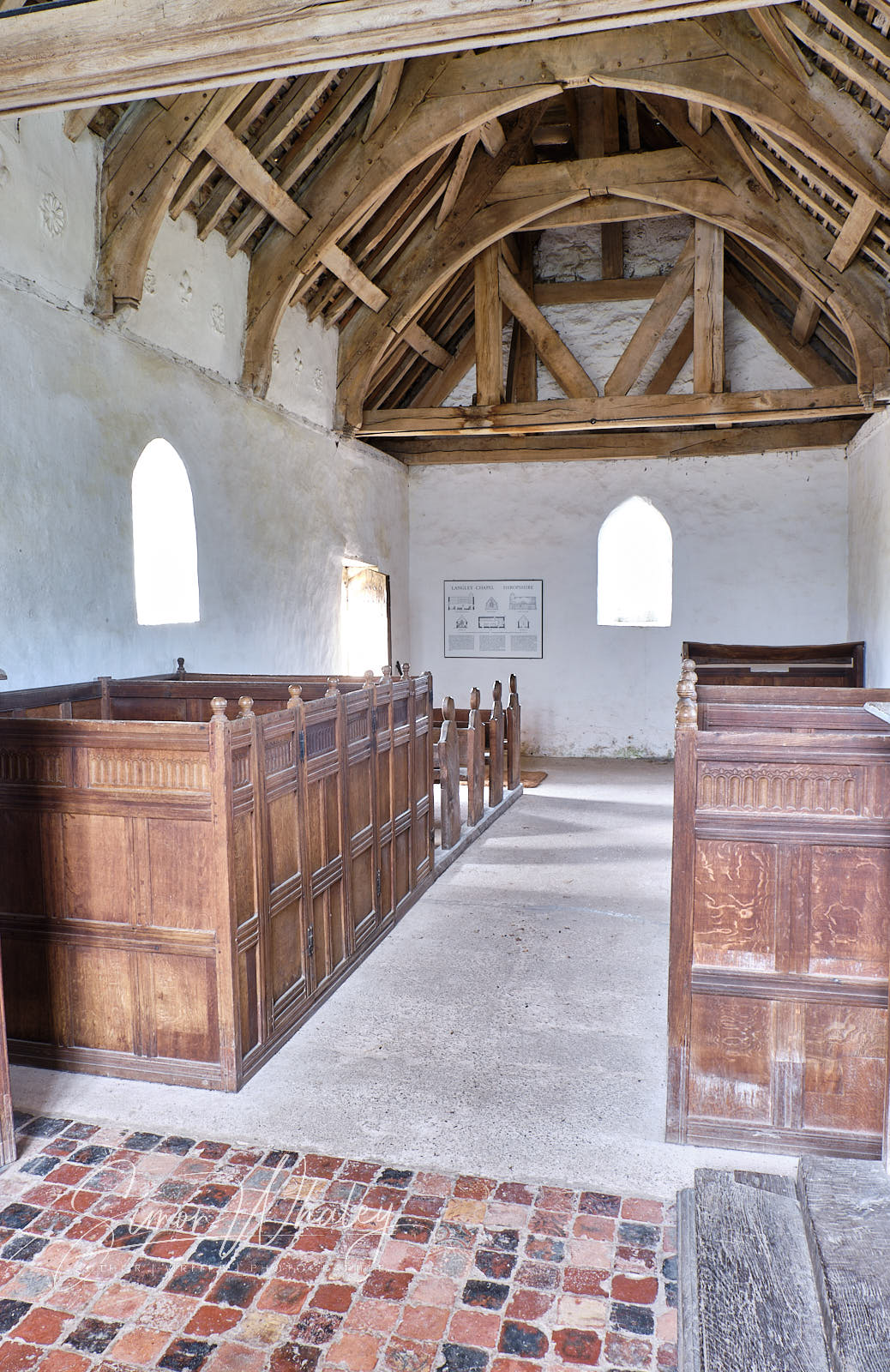 Langley Chapel – Evergreen – SIMON WHALEY